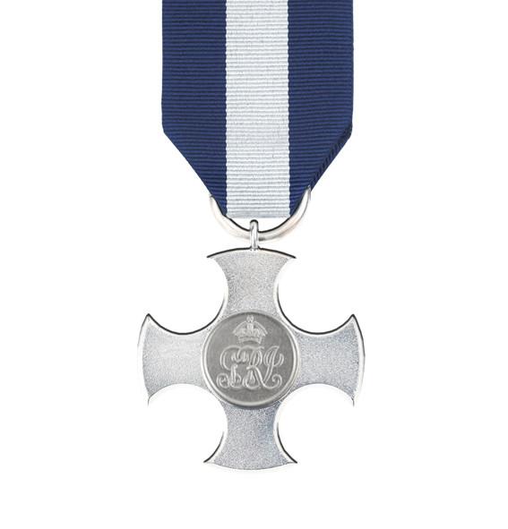 Distinguished Service Cross – WW1 LIVES