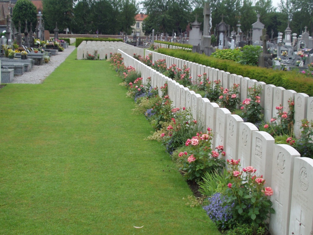 Merville Communal Cemetery, Nord, France – WW1 LIVES